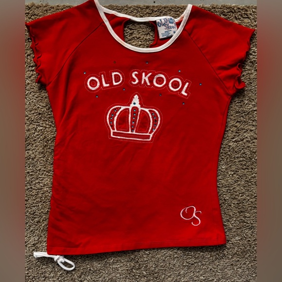 Old Skool | Tops | Old Skool Woman M Red Crop Top Graphic With ...